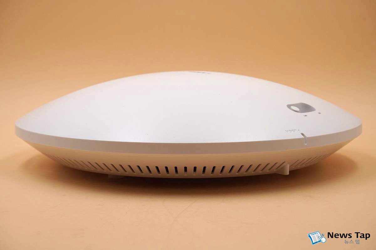 메시 기술 쓴 AC2600급 천장 부착형 AP ‘ipTIME Ring-A8’