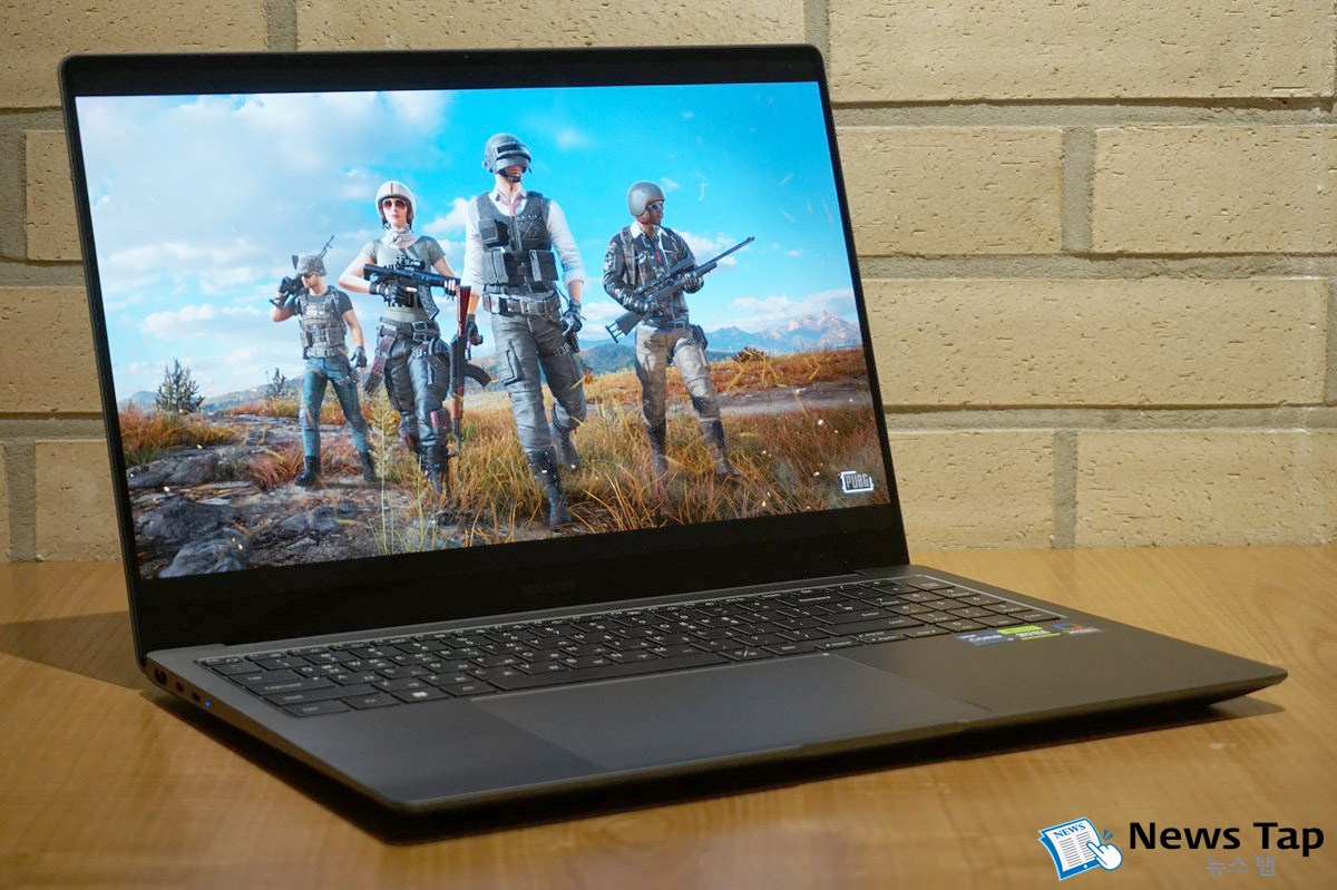 최고 중의 최고를 지향하다 ‘삼성전자 갤럭시북3 울트라 NT960XFS-G72A’